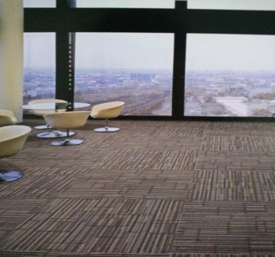 China Grey Hotel Carpet Flooring / Large Commercial Rugs Machine Woven Technics for sale