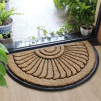 China Thickness 25mm Coir Outdoor Mats Semi Circle Rubber Mold Puzzle Style for sale
