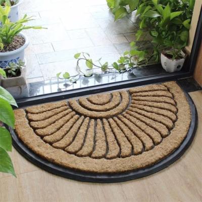 China Thickness 25mm Coir Outdoor Mats Semi Circle Rubber Mold Puzzle Style for sale