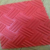 China Outdoor PVC Garage Flooring Steel Plate Pattern Beautiful Decoration for sale