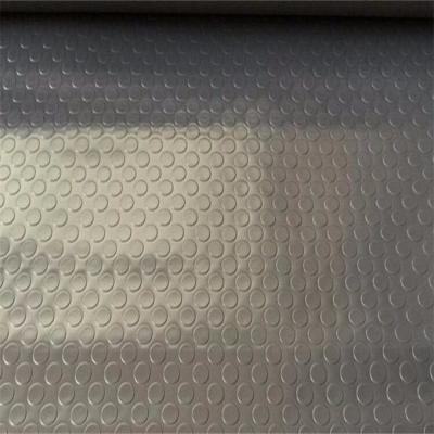 China Outdoor PVC Floor Covering , Plastic Garage Floor Tiles Simple Design for sale
