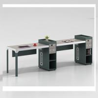 China Active Extended Contemporary Executive Office Desks Furniture MDF E1 Grade Adjustable for sale