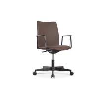 China Revolving  Eames Style Lounge Chairs For Study Multifunctional 8h Cozy for sale