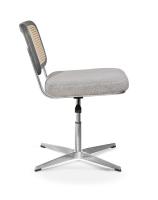 China 0.092CBM Rattan Task Modern Executive Desk Chair 70cm BIFMA for sale