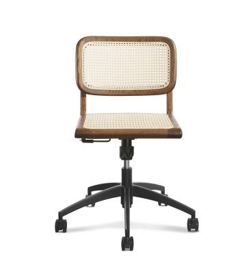 China 360 Deg 0.121CBM High Quality Executive Cane Leather Office Seat Walnut 3d for sale