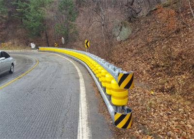 China High Speed Guardrail Rotating Safety Road Barriers Anti Collision EVA Material for sale
