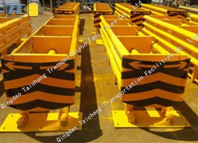 China Crash Cushion Highway Guardrail Crash Cushion Barrier For Highway Safety for sale
