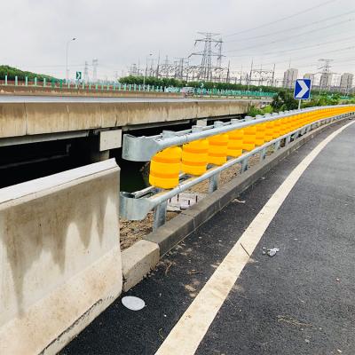 China Roller Type Anti Collision Guardrail For Transportation Facilities for sale
