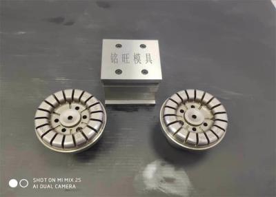 China 0.01mm Tolerance Polishing Mold Inserts for Automotive Mold Parts 28 Days Cycle for sale