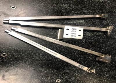 China Zinc Nickel Plating Mold Lifter Plastic Injection Mold Components for sale