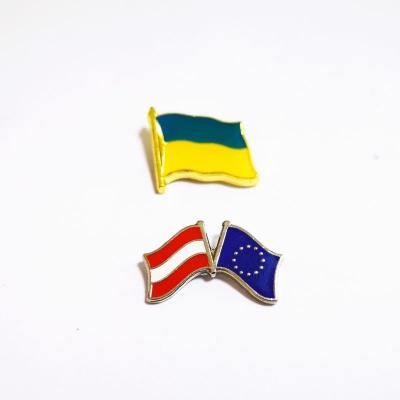 China Custom Soft Enamel Country Flag Lapel Pin Badge 22mm Iron with Epoxy Coating for sale