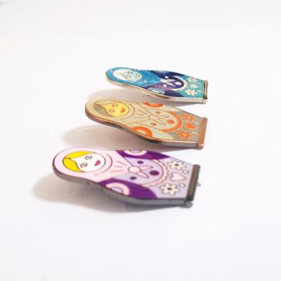 China Custom Soft Enamel Pins 40x25mm Iron Stamped Nesting Doll Epoxy Coated Antique Copper for sale