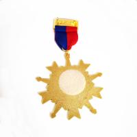 China 75mm Zinc Alloy Carnival Medal Badge Gold Plating Soft Enamel Custom Anniversary Recognition Souvenir for sale