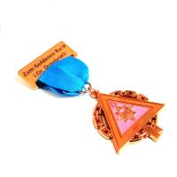 China Zinc Alloy Die Cast Copper Finishing Masonic Badge 55mm Height 3mm Thickness for Awards Souvenirs for sale