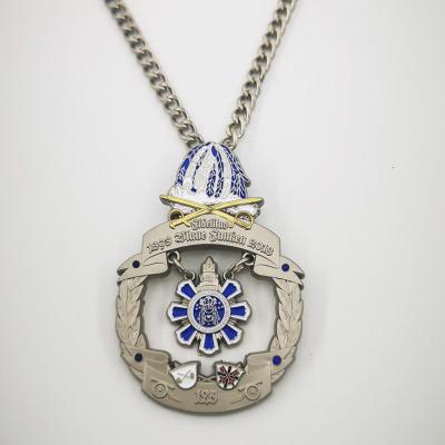 China Custom 3D Carnival Celebration Medal Zinc Alloy Diecasting 3.5mm Two Tone Plating for sale