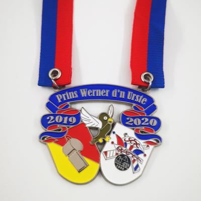 China Zinc Alloy Silver Plated Carnival Medal Soft Enamel Colors 2.0mm Thickness H58xW70mm for sale