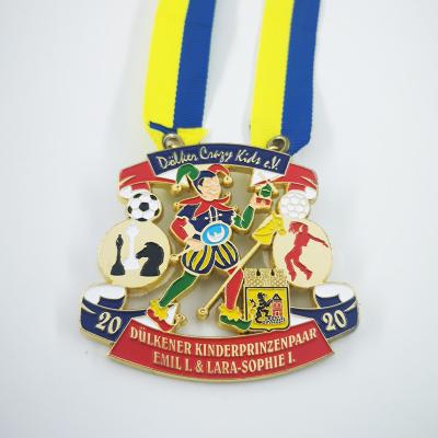 China Zinc Alloy Gold Plated Carnival Medal 70x75mm Soft Enamel with Ribbon for sale