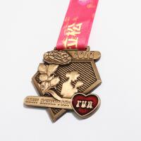 China Antique Copper 3D Mother's Day Marathon Finisher Medal 70x68mm Zinc Alloy for sale
