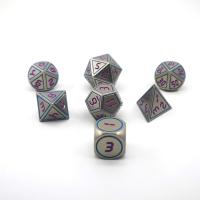 China Matte Silver Plated Zinc Alloy Metal Dice Set 7pcs 14mm Purple Numbers for Tabletop Games DnD for sale