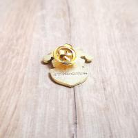 China Custom 25mm Soft Enamel Lapel Pin with Epoxy Coating Iron Carnival Design Butterfly Clutch for sale