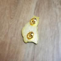 China Custom 47mm Iron Stamped Bear Shape Soft Enamel Lapel Pin Gold Finish Lions Club Service for sale