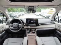 China 2026 Toyota Sienna 4WD Hybird Luxury Edition 2.5L for sale
