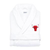 China Custom Fabric Embroidery Patches Various Brand Logos Clothes Towels Bathrobes Iron-On Embroidered Shirts Flower-shaped Designs for sale