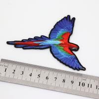 China Customized Bird Embroidery Eco-Friendly Canvas Chenille Sew-On Fabric Patches for sale