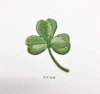 China Professional Custom Eco-Friendly Computer Embroidered Fabric Iron-On Four-leaf Clover Shape Embroidery Patches for sale