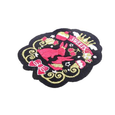 China Pink Marry Rabbit Magician Hand Embroidery Brooch Badges Clothing Bullion Wire Fashion Jacket Embroidered for sale