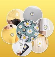 China 3D Embroidery Small Daisy Patch Paste Clothing Accessories Chenille Cloth Embroidery Patchs for sale