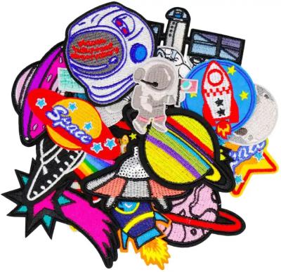 China Cartoon Embroidery Mouse Patch Wholesale Clothes Sticker Sequin Patch Embroidery Patch Certificate Factory Label for sale