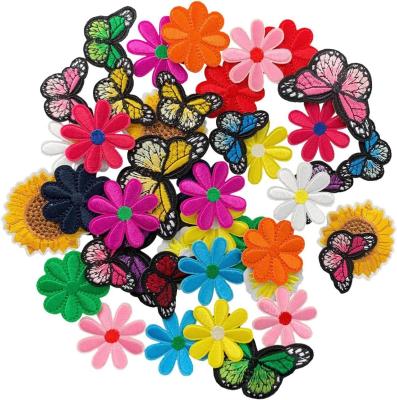 China Embroidery  Popular Cartoon Anti  Patch Dessin Cartoon Patch Cartoon Character Iron on Patches for sale