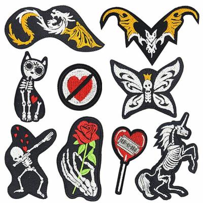 China Embroidered Skeleton Dragon Horse Cat Cloth Punk Style Clothes Bags Embroidered Patches Clothing Accessories Badge Customization for sale