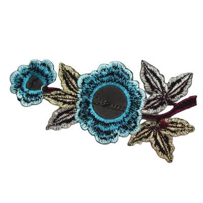 China 2022 New Design 3D Flower Embroidery Patches Rhinestones Chenille Clothing Floral Applique for sale