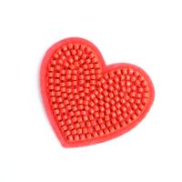 China Customized Heart Shaped Red Bead Embroidery Applique Patch Wholesale Heart Embroidered Bead Patch for sale