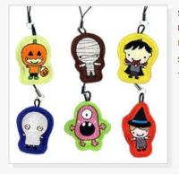 China Creative Bag Pendant Key Rings Custom Embroidered Keychain with Zipper Strip Featuring Dog Fruit Panda Rectangle Patterns for sale