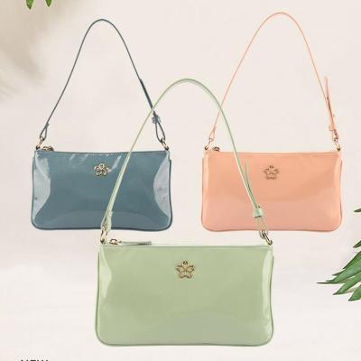 China Factory Wholesale Fashion Ladies Underarm Handbag Solid Color PU Leather Handbag for sale