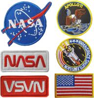 China Large 3D Woven Embroidered Patches Custom Heat Transfer Chenille with Custom Embroidery for Iron-On Flower Shape Mainly Clothes for sale