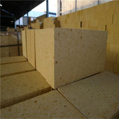 China Low Thermal Conductivity High Temperature Brick , Alumina Fire Brick For Cement Kiln for sale