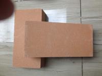 China Yellow Customized Fire Clay Insulating Fire Brick Refractory For Chimney for sale