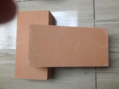 China Yellow Customized Fire Clay Insulating Fire Brick Refractory For Chimney for sale