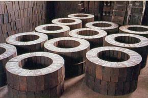 China Shape Special Magnesia Bricks for Copper furnace , 230 x 114 x 65mm for sale