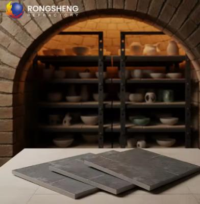 China Custom Size Sic Plate Silicon Carbide Ceramics Refractory Hearth Plates Nitride-Bonded Silicon Carbide Kiln Shelves for sale