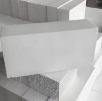 China Premium Corundum Mullite Refractory Bricks For Hot Blast Stove Cement Kiln Glass Furnace And Petrochemical Unit for sale