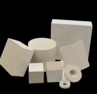 China Novel High-Efficiency Cordierite Corundum Ceramic Honeycomb Catalyst Carrier Substrate For Organic Waste Gas Purification for sale