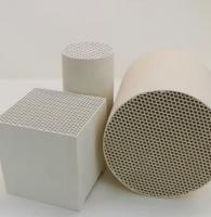 China Novel High-Efficiency Cordierite Corundum Ceramic Honeycomb Catalyst Carrier Substrate For Organic Waste Gas Purification for sale