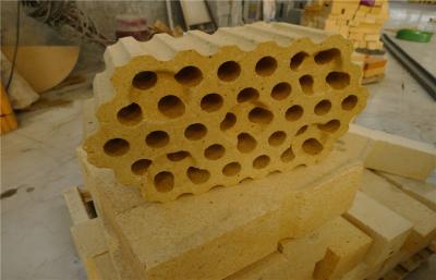 China High Temperature High Alumina Refractory Brick Fireproof For Furnace / Pizza for sale