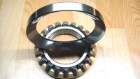 China Large size ball thrust bearing spherical roller bearing 29240 for Medical device for sale