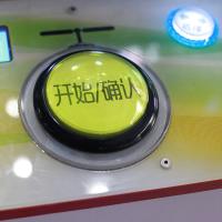 China Colorfulpark Arcade Claw Crane Machine 80x90x205cm Prize Game Machine for Business for sale